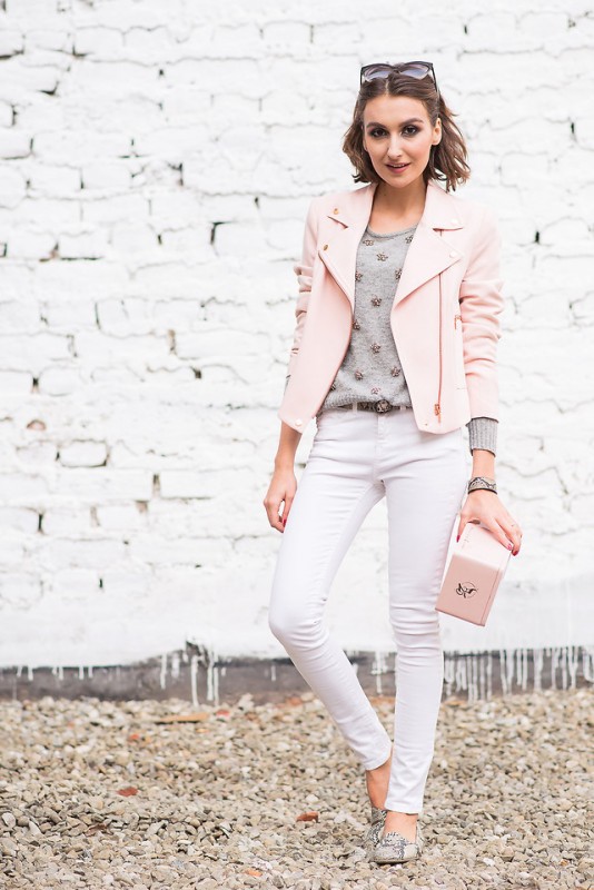 Женская кожаная куртка-косуха: как выбрать и с чем носить?