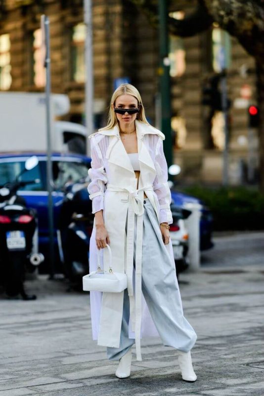 Модный гардероб для женщин 30 лет на лето 2024 + 40 фото