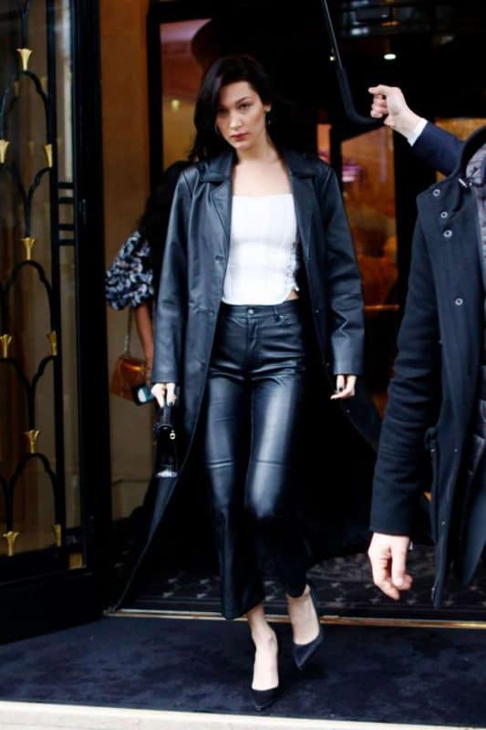 С чем носить тренч, 30 модных образов на 2024